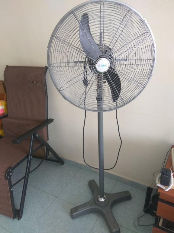 Large Metal Fan (Fan Radius ~25 cm, Diameter ~50 cm) , Furniture & Home ...