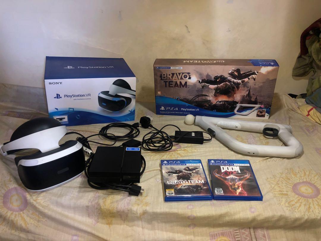 PS4 VR and VR aim controller, Video Gaming, Gaming Accessories ...