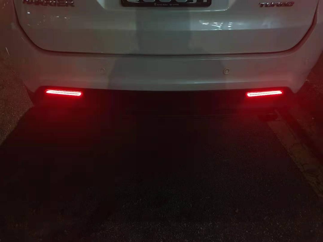 Toyota harrier camry Vellfire alphard wish rear bumper reflector light ...