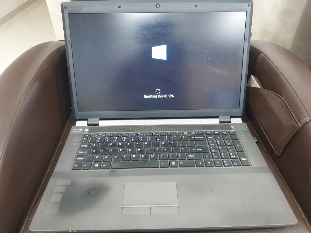 (USED) 17 inch laptop, Windows 10 Pro, Intel i7, 16GB ram, 240GB SSD ...