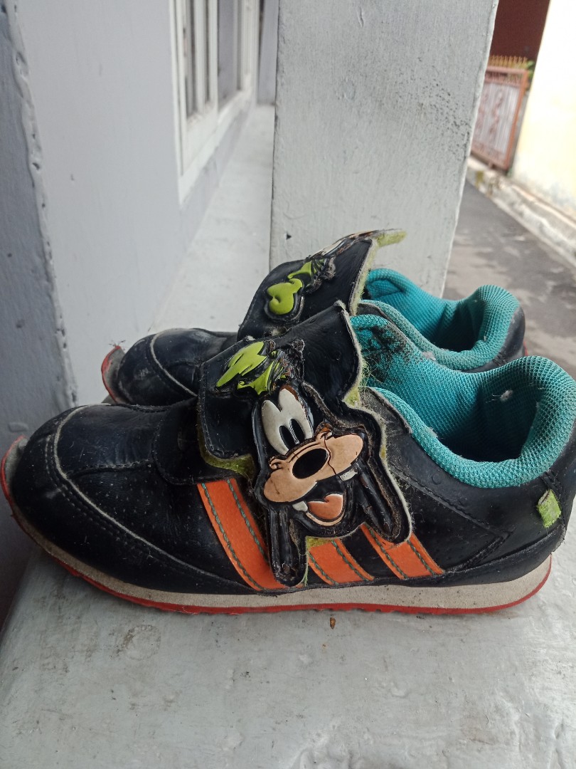 Adidas goofy kids, Bayi & Anak, Baju Anak Laki-laki, 1 hingga 3 tahun ...