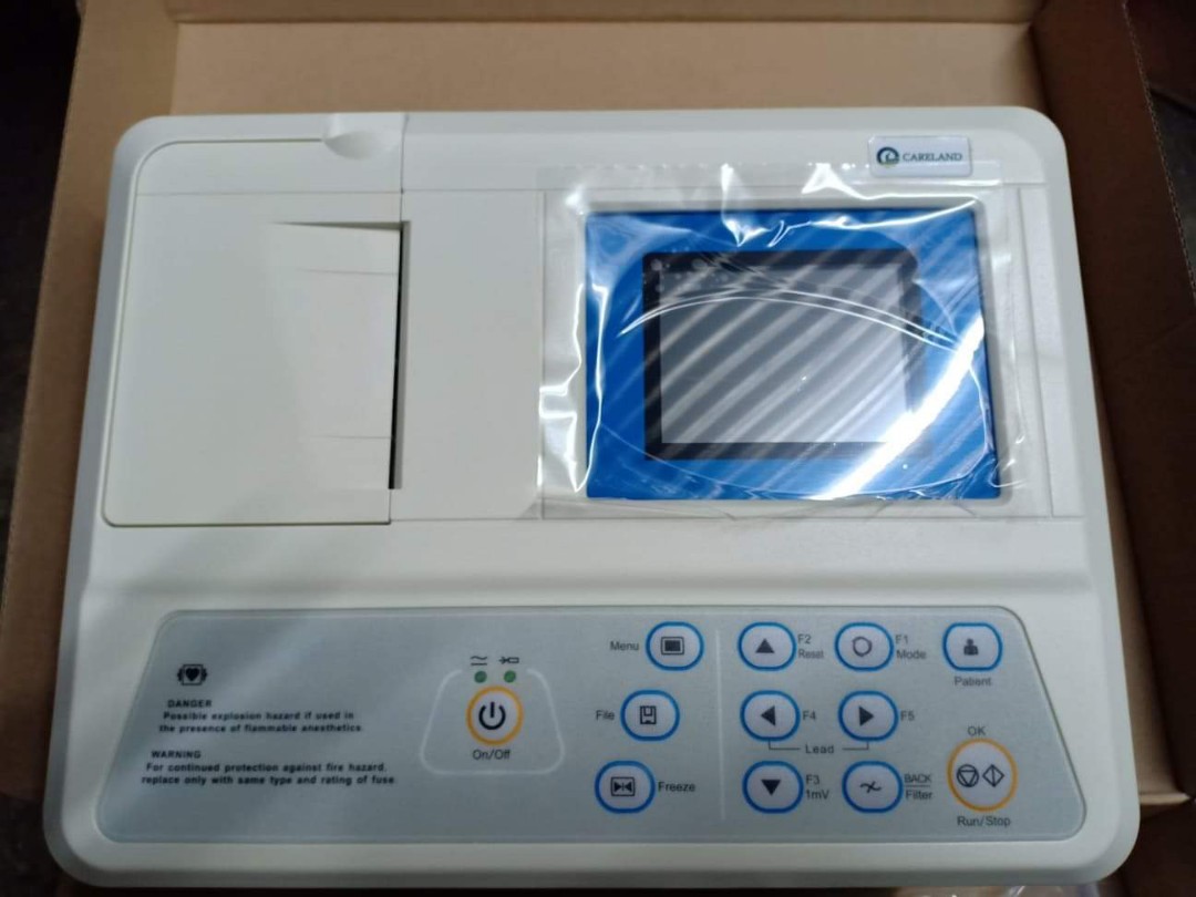 ECG machine 3 channel, Health & Nutrition, Health Monitors & Weighing ...