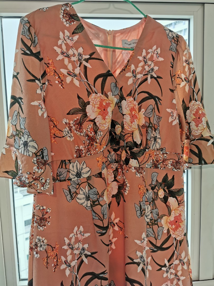 Future State dresses, Women's Fashion, Muslimah Fashion, Dresses on ...