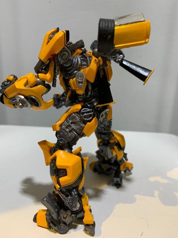 Kaiyodo Sci-Fi Revoltech Series No. 038 - Transformers Bumblebee ...