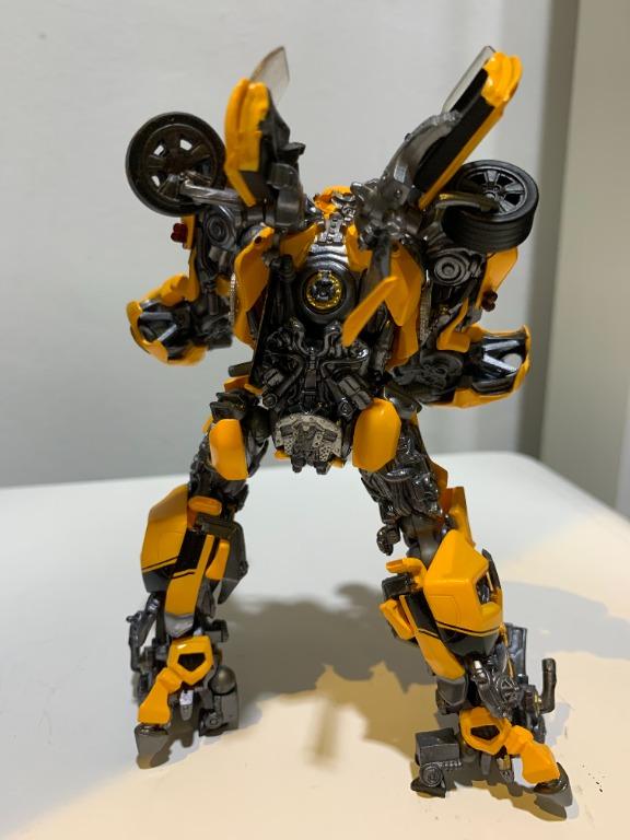 Kaiyodo Sci-Fi Revoltech Series No. 038 - Transformers Bumblebee ...