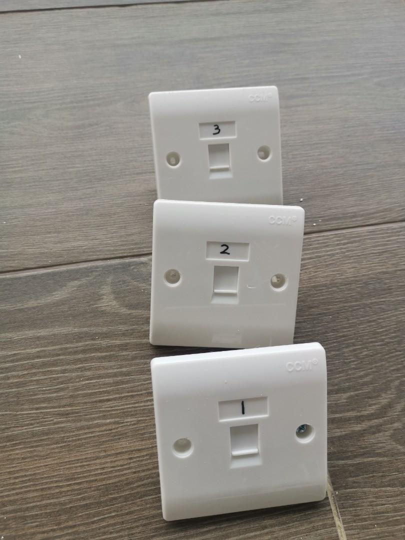 Light switches assorted, Furniture & Home Living, Lighting & Fans ...