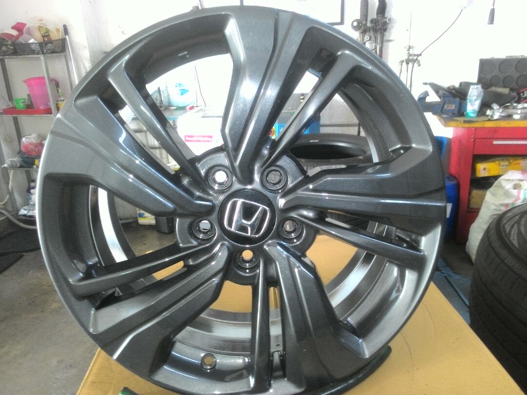 Original honda civic fc turbo 17 inch rim, Car Accessories, Tyres ...