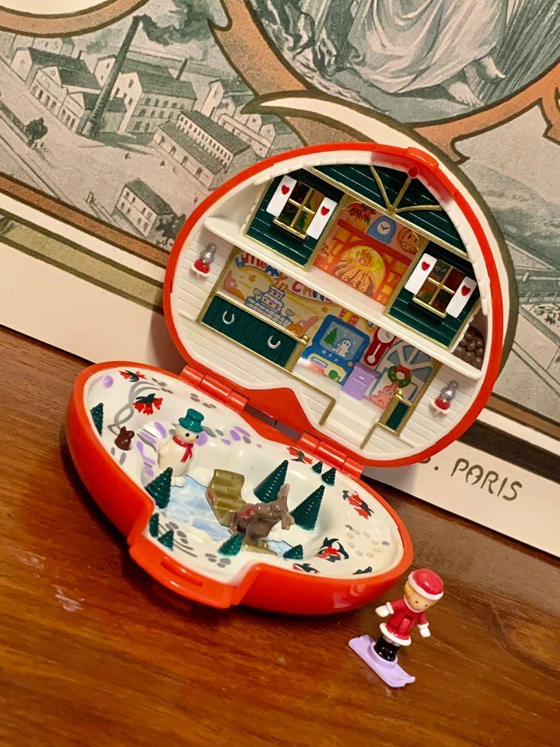 Polly Pocket Christmas Wonderland 1989, Toys & Games, Bricks ...