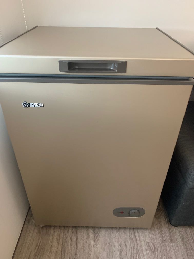 Powerpac Snowsea chest freezer 118L, TV & Home Appliances, Kitchen ...