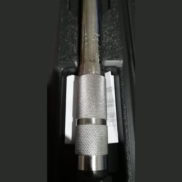 Torque Wrench Flyman USA 1/2" DR 28-210 N.m 18", Commercial ...