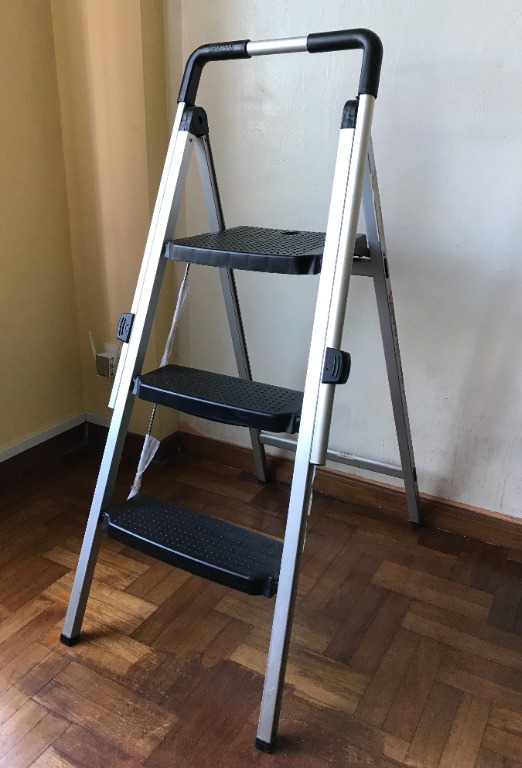 3 Step Ladder (with Extra Height), Furniture & Home Living, Furniture ...