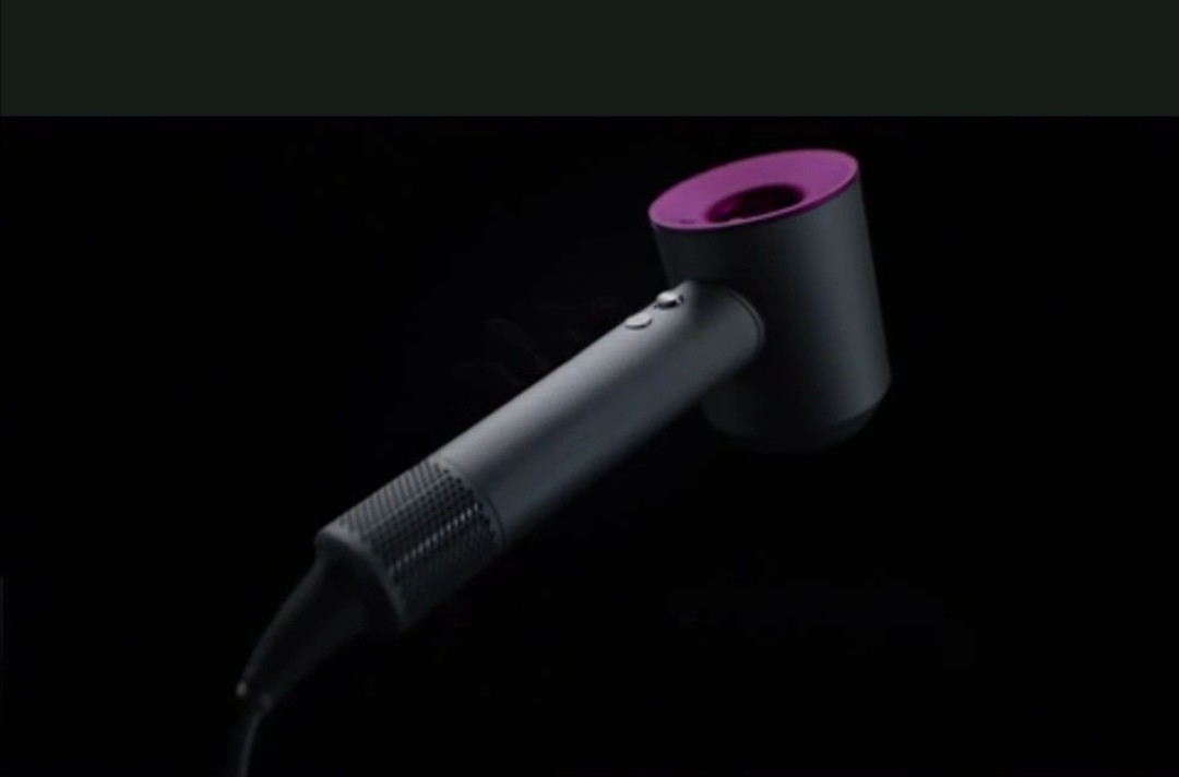 Dyson Supersonic HD03 Hair Dryer, Beauty & Personal Care, Hair on Carousell