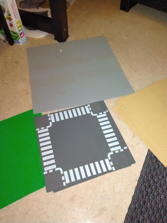 Lego platforms, Hobbies & Toys, Toys & Games on Carousell