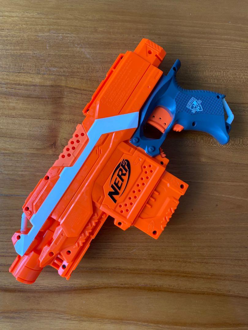NERF Elite N-Strike Elite Stryfe + Accustrike Quadrant x 2, Hobbies & Toys, Toys & Games on ...