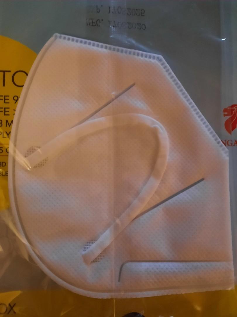 R2 Respirator masks, Everything Else on Carousell