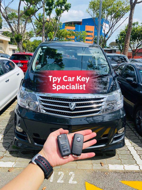 Toyota Alphard remote key, Car Accessories, Accessories on Carousell