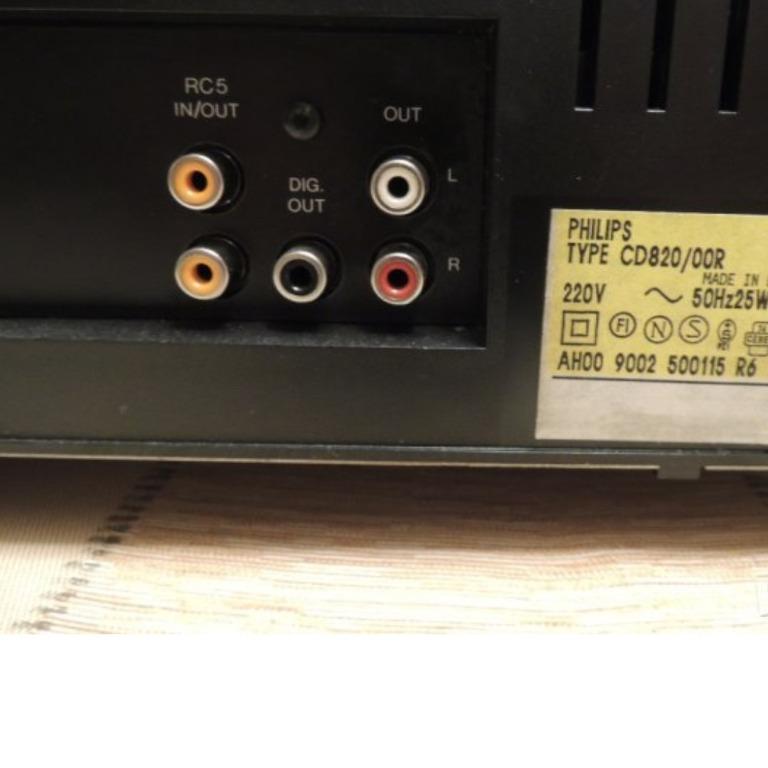 PHILIPS CD-820, Audio, Portable Music Players on Carousell