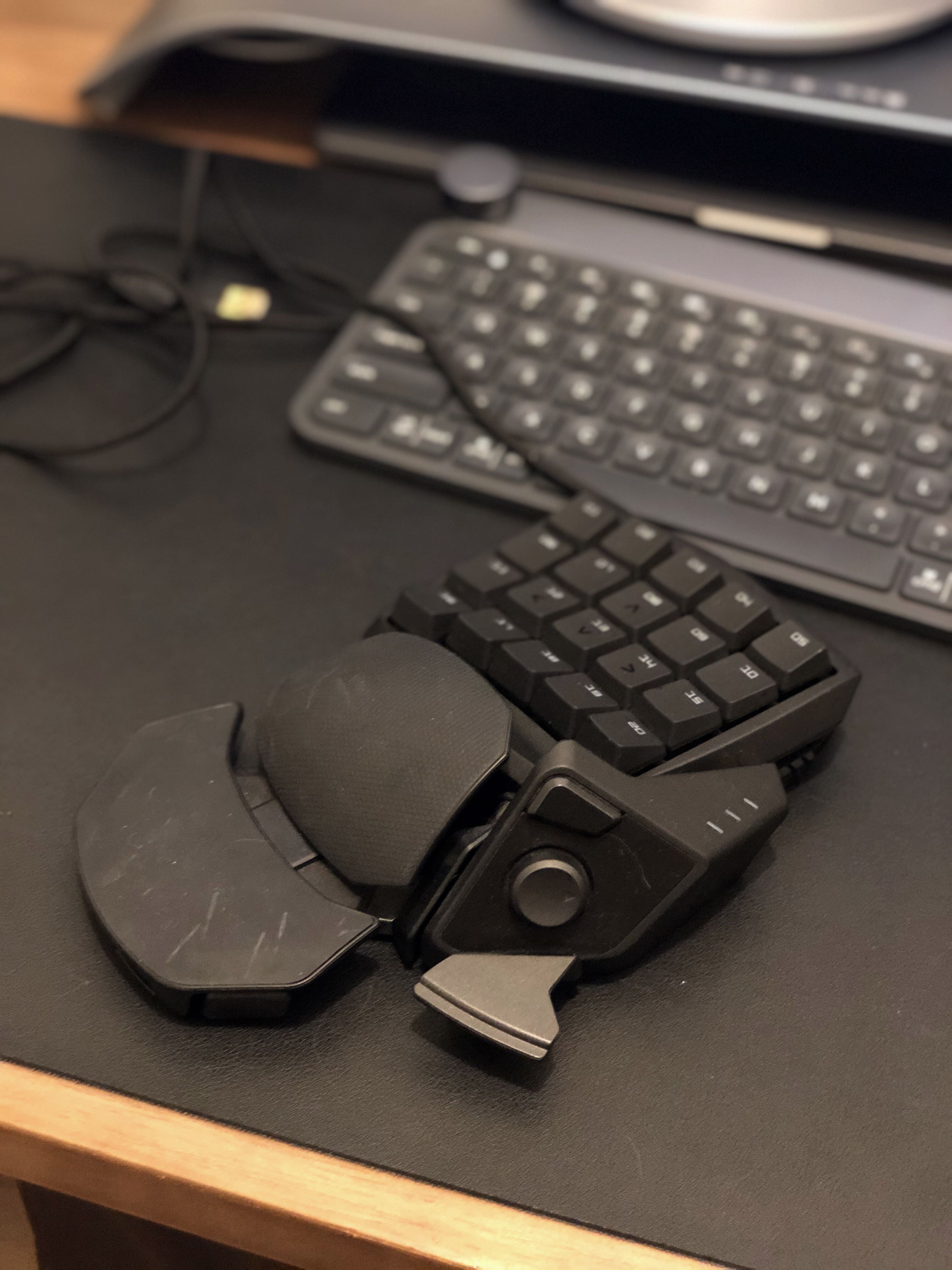 Razer orbweaver gaming keyboard 單手鍵盤 logitech , 電腦＆科技, 電腦周邊及配件, 電腦鍵盤及相關 ...