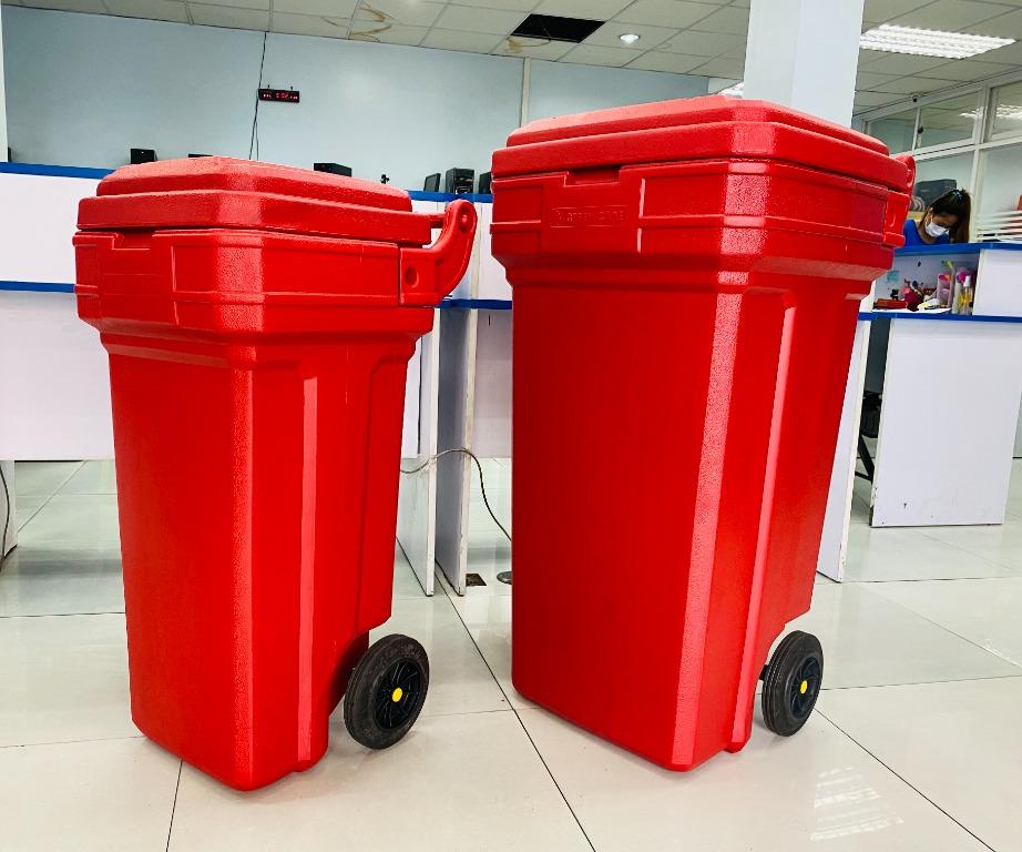 mobile trash bin roller, Furniture & Home Living, Cleaning & Homecare ...