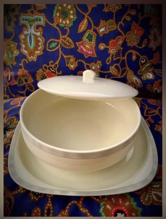 Singapore Airlines Chinaware (Bowls, Deep Dish, Soup Mug), Furniture ...
