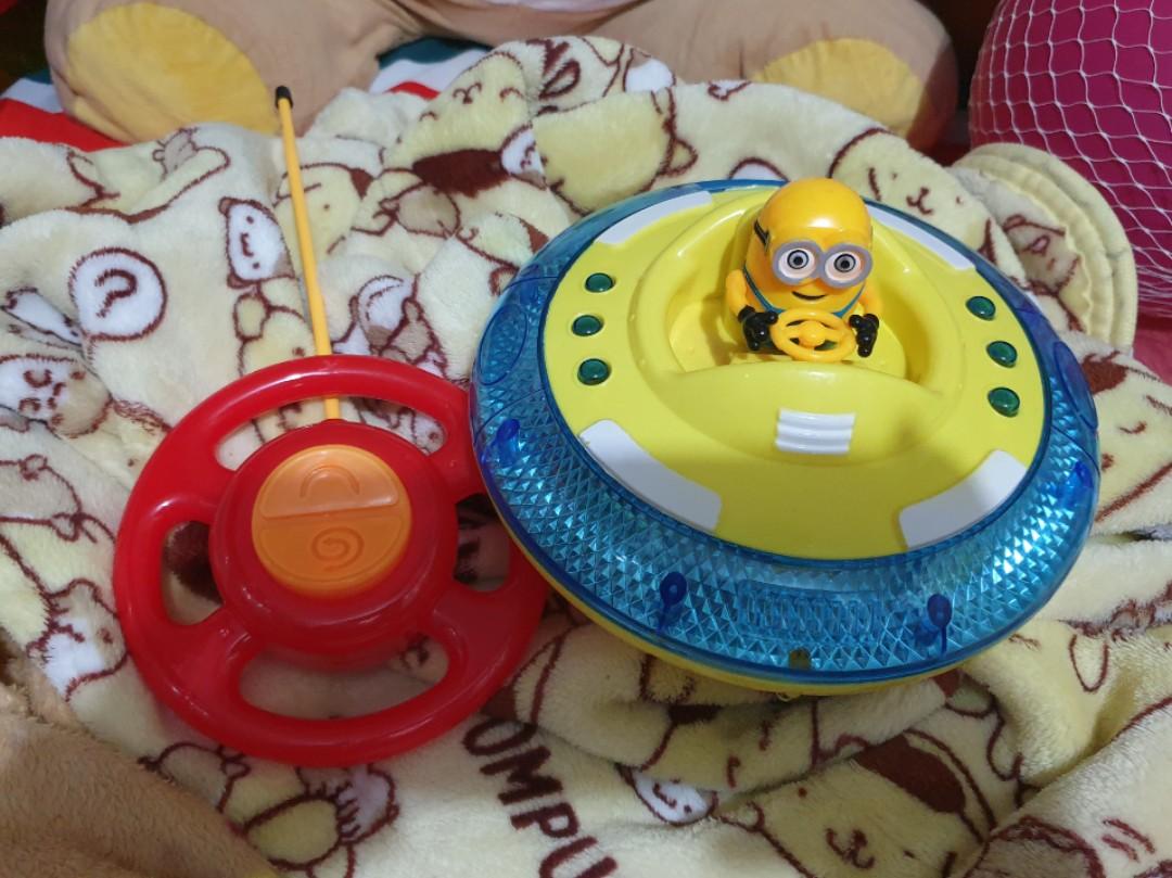 UFO Minions (Sounds and Lights), Hobbies & Toys, Toys & Games on Carousell