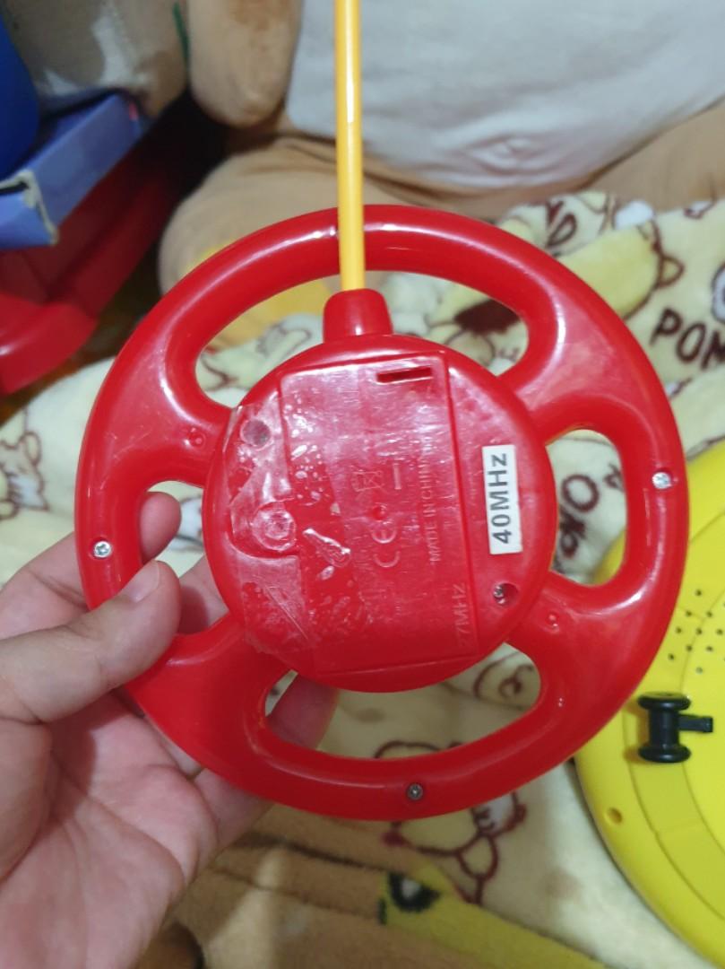 UFO Minions (Sounds and Lights), Hobbies & Toys, Toys & Games on Carousell