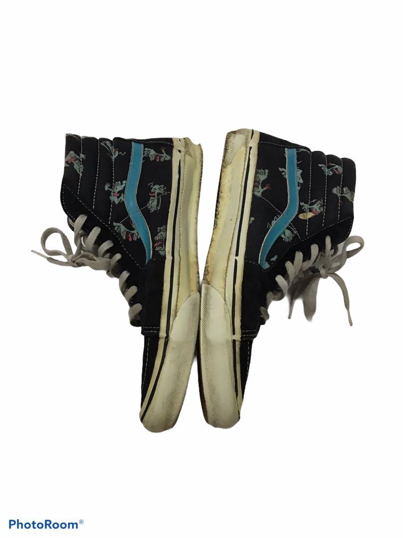 Vintage Hi cut Vans x Santa Cruz (Jim Phillips) x Beams, Men's Fashion ...