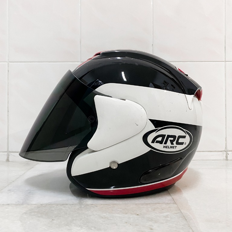 ARC RITZ AR1 Helmet [Red], Motorbikes on Carousell