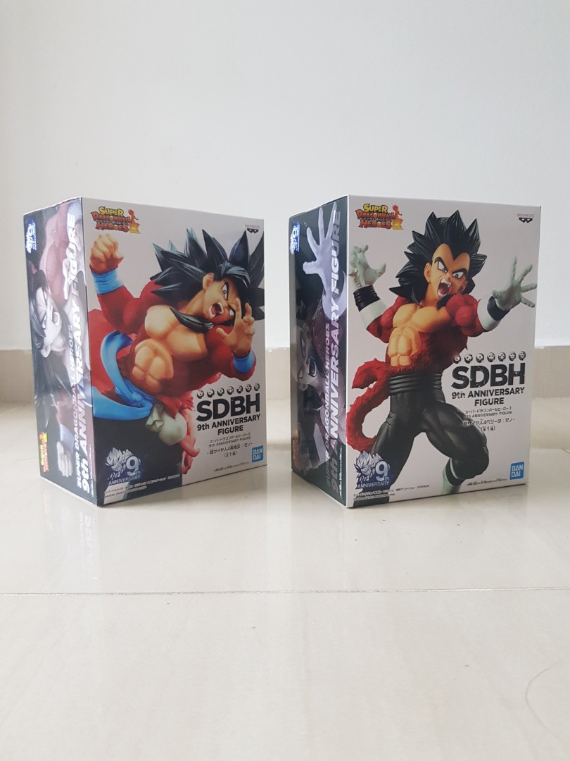 [YEAR END CLEARANCE SALE BUNDLE DEAL!!!] SDBH 9th Anniversary Figure - SSJ4 Goku Xeno / SSJ4 ...