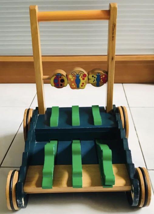 Deluxe Chomp and Clack Alligator Wooden Push Toy and Activity Walker ...