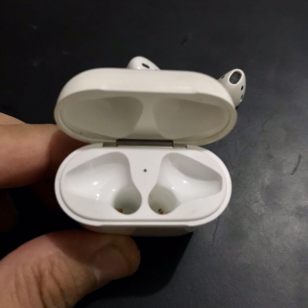 Original Apple AirPods (Gen 1), Audio, Portable Audio Accessories on ...