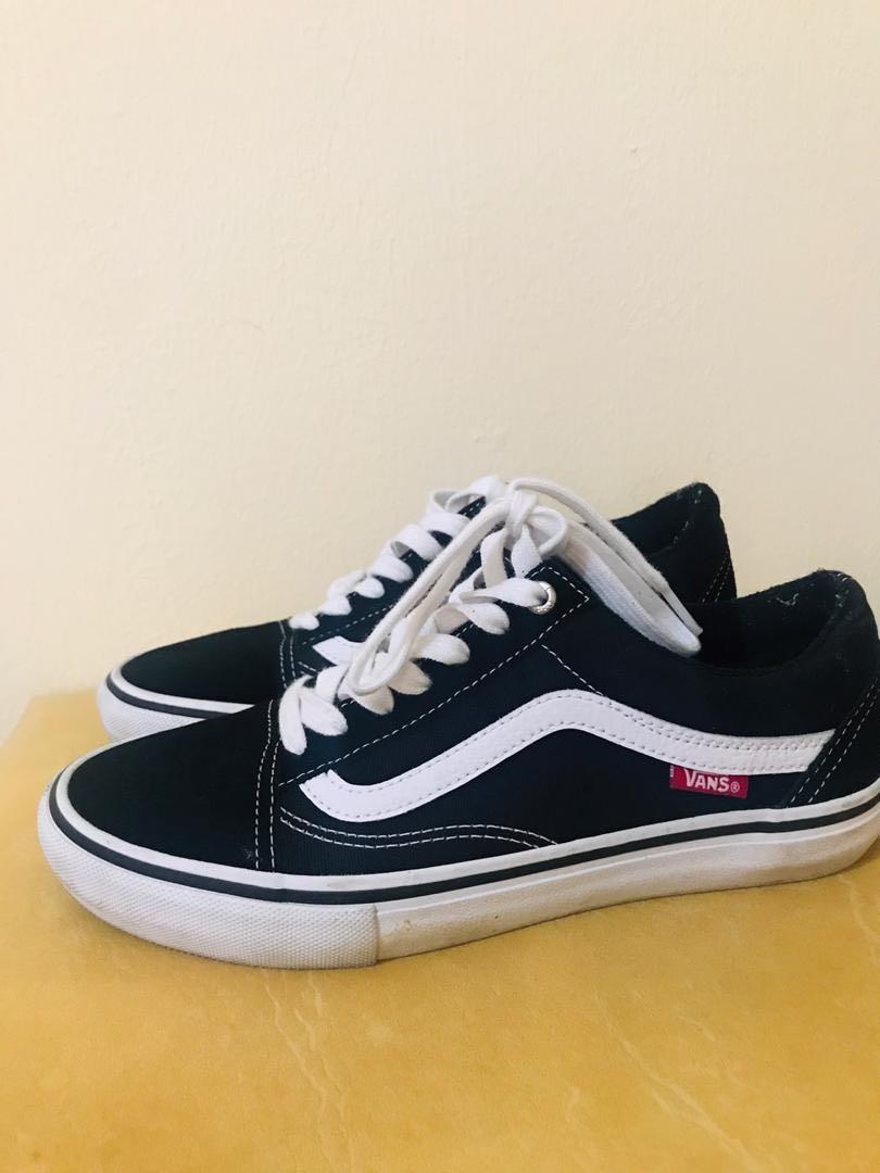 Vans Old School Snickers, Women's Fashion, Footwear, Sneakers on Carousell