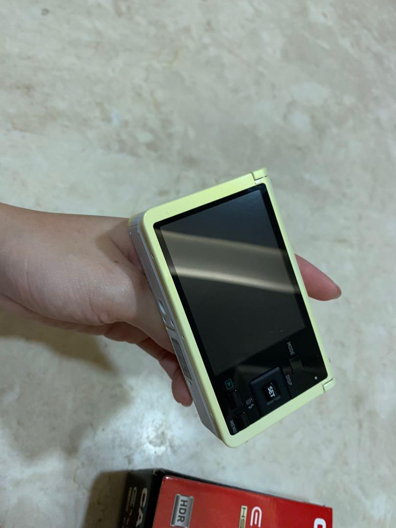 Casio Exilm EX-ZR65 Digital Camera, Photography, Cameras on Carousell