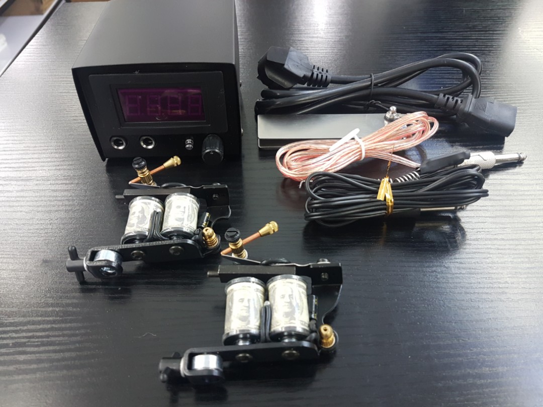 2 Gun Tattoo Set (T007), Everything Else on Carousell