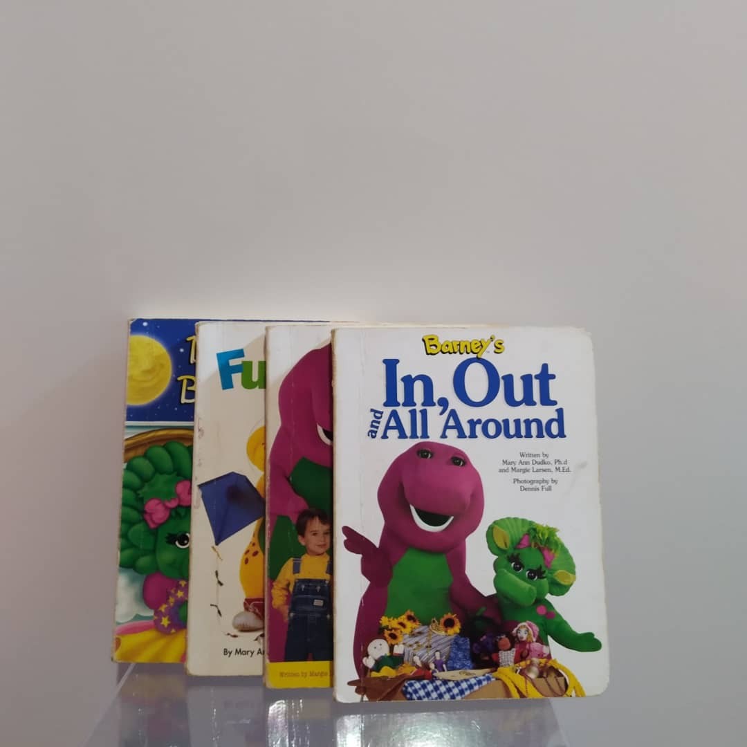 Barney Children's book Series, Hobbies & Toys, Books & Magazines ...