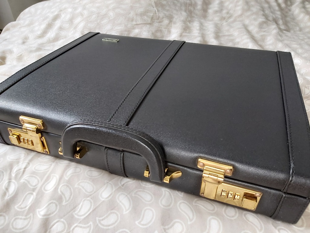 Business Briefcase - Echolac, Everything Else on Carousell