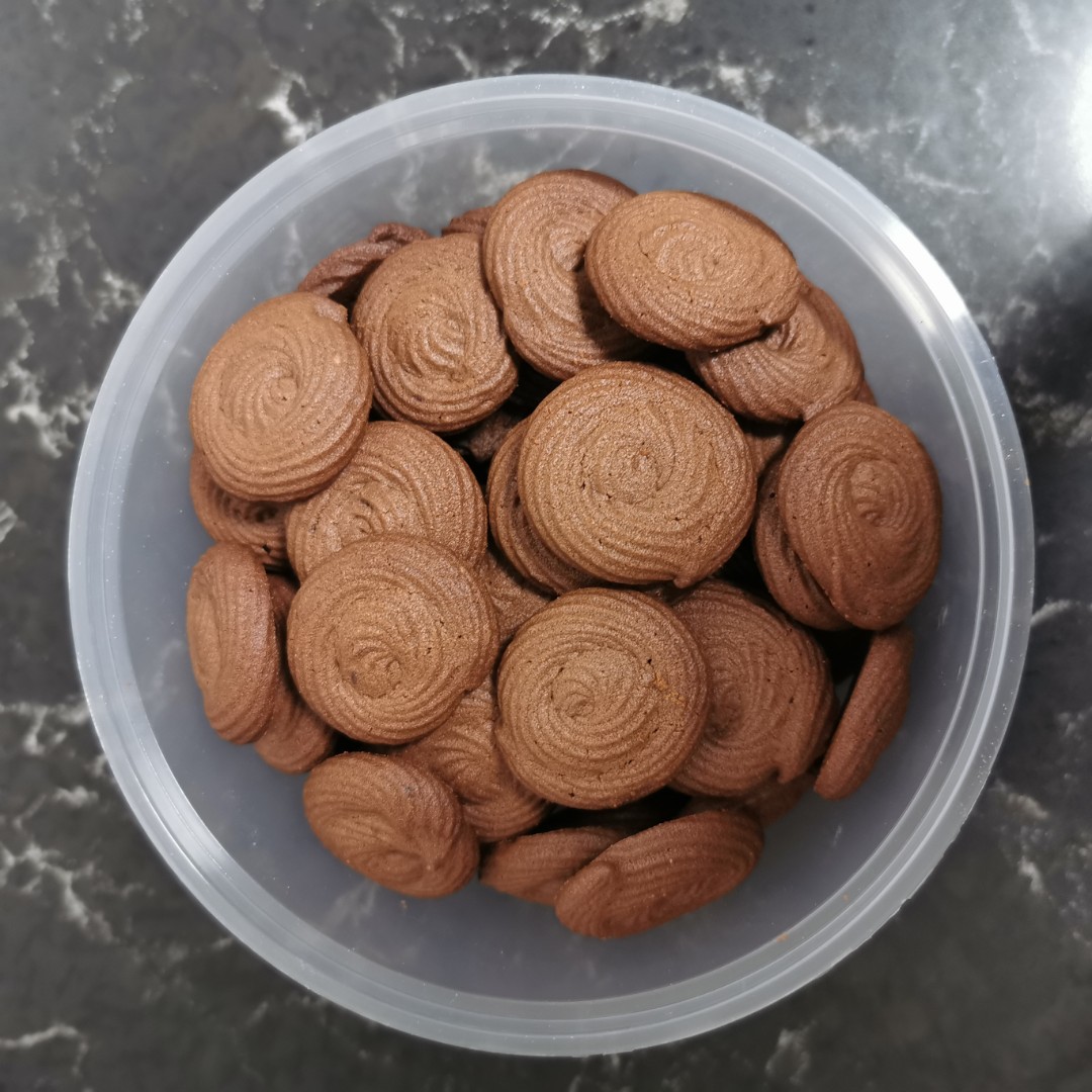 Coco Butter Cookies, Food & Drinks, Baked Goods on Carousell