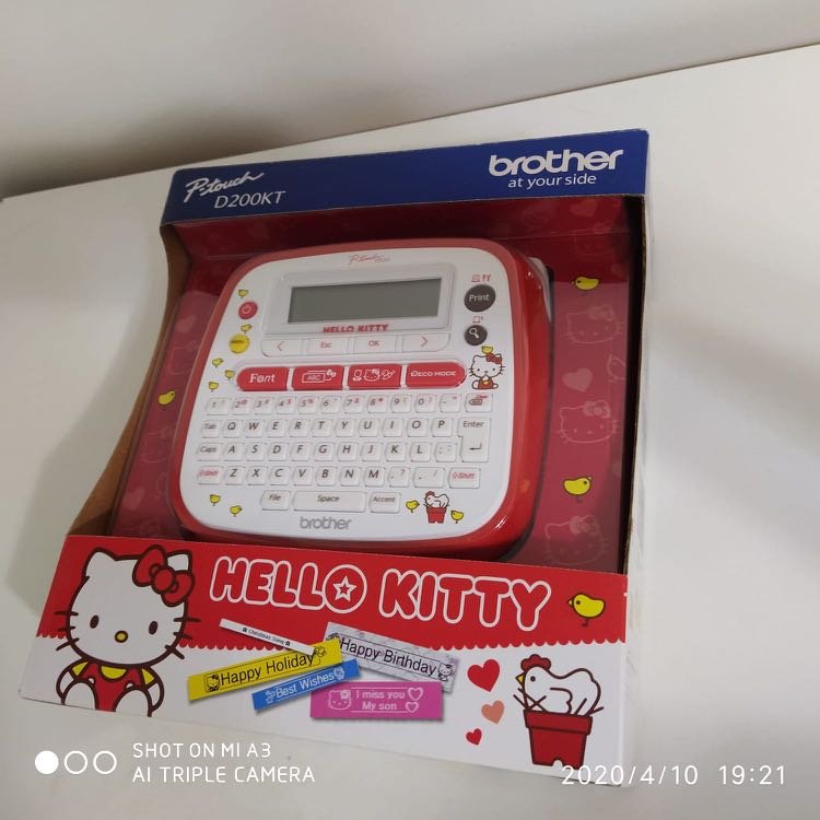 Hello Kitty Label printer, Hobbies & Toys, Stationery & Craft ...
