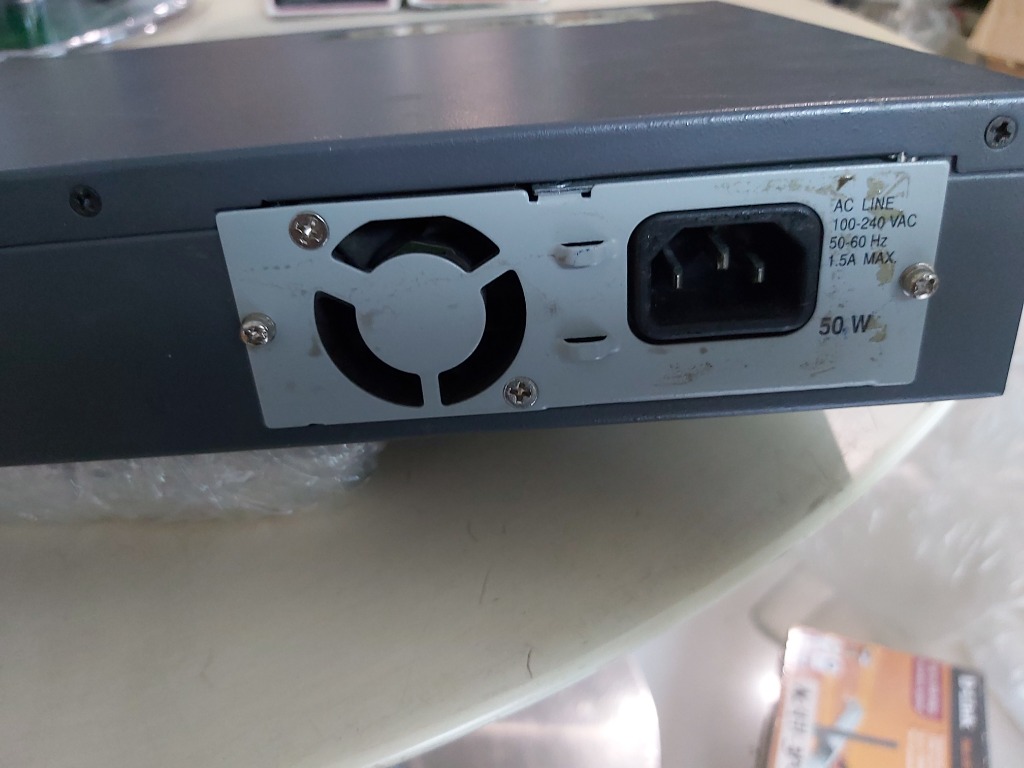 Intel Express 140T Standalone 16 Port Network Ethernet Hub @ P3500 Each ...