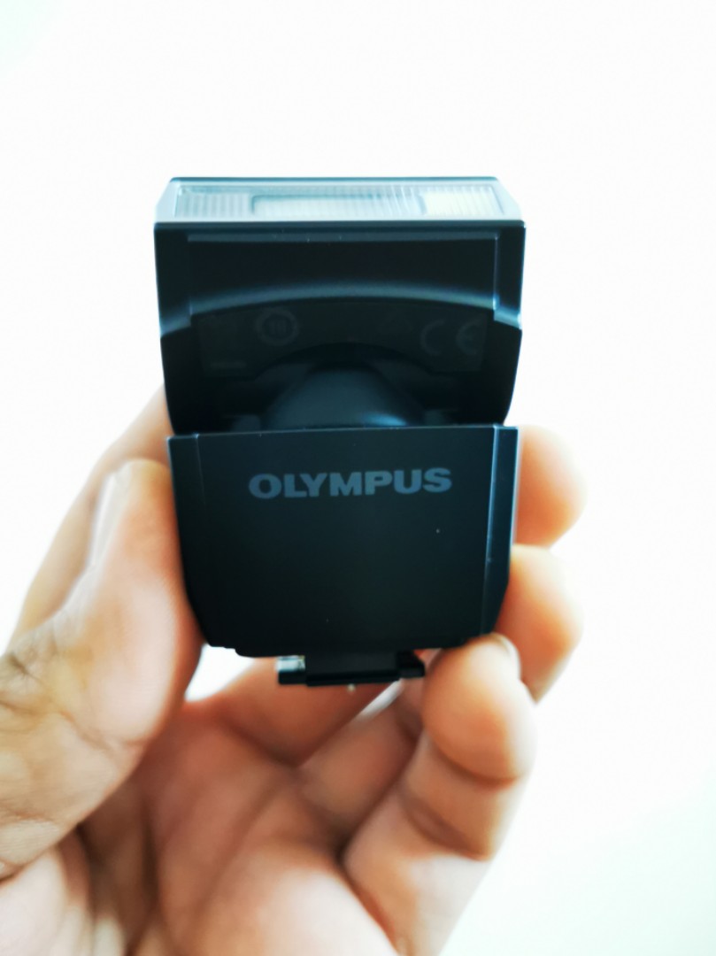 Olympus camera flash, Photography, Cameras on Carousell