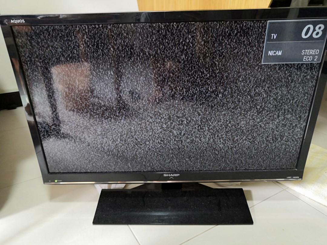 Sharp LED AQUOS 32 Inch TV, TV & Home Appliances, TV & Entertainment ...