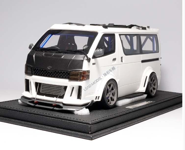 1/18 DreamWalker Toyota Hiace D550 MPV, Car Accessories, Accessories on ...
