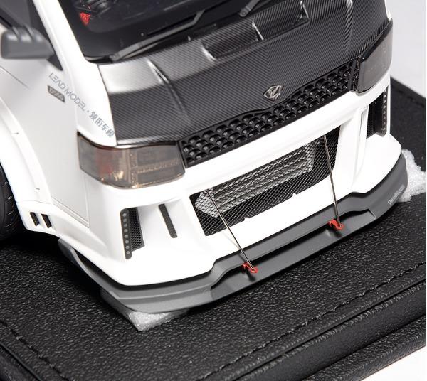 1/18 DreamWalker Toyota Hiace D550 MPV, Car Accessories, Accessories on ...