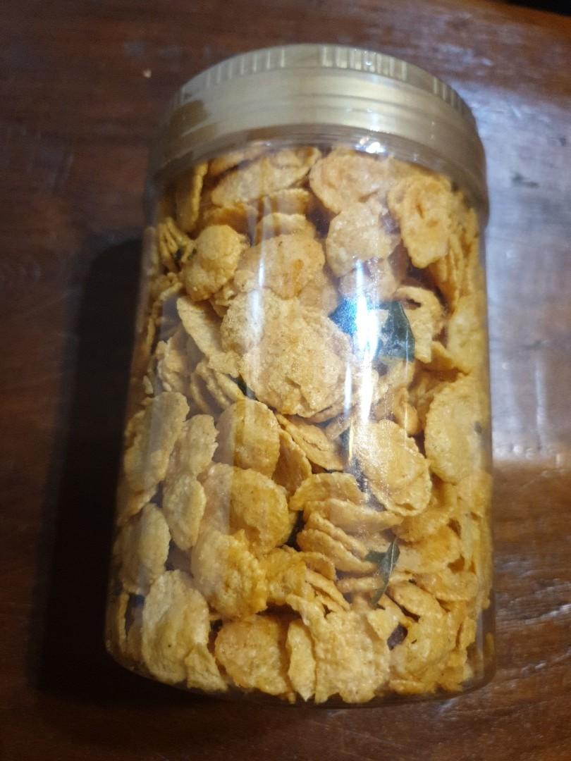 HALAL Spicy Salted Egg Cornflakes (Aducktive!), Food & Drinks, Packaged ...