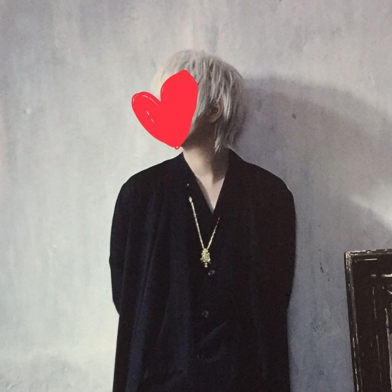 Mafumafu Official Artist Book, Hobbies & Toys, Memorabilia ...