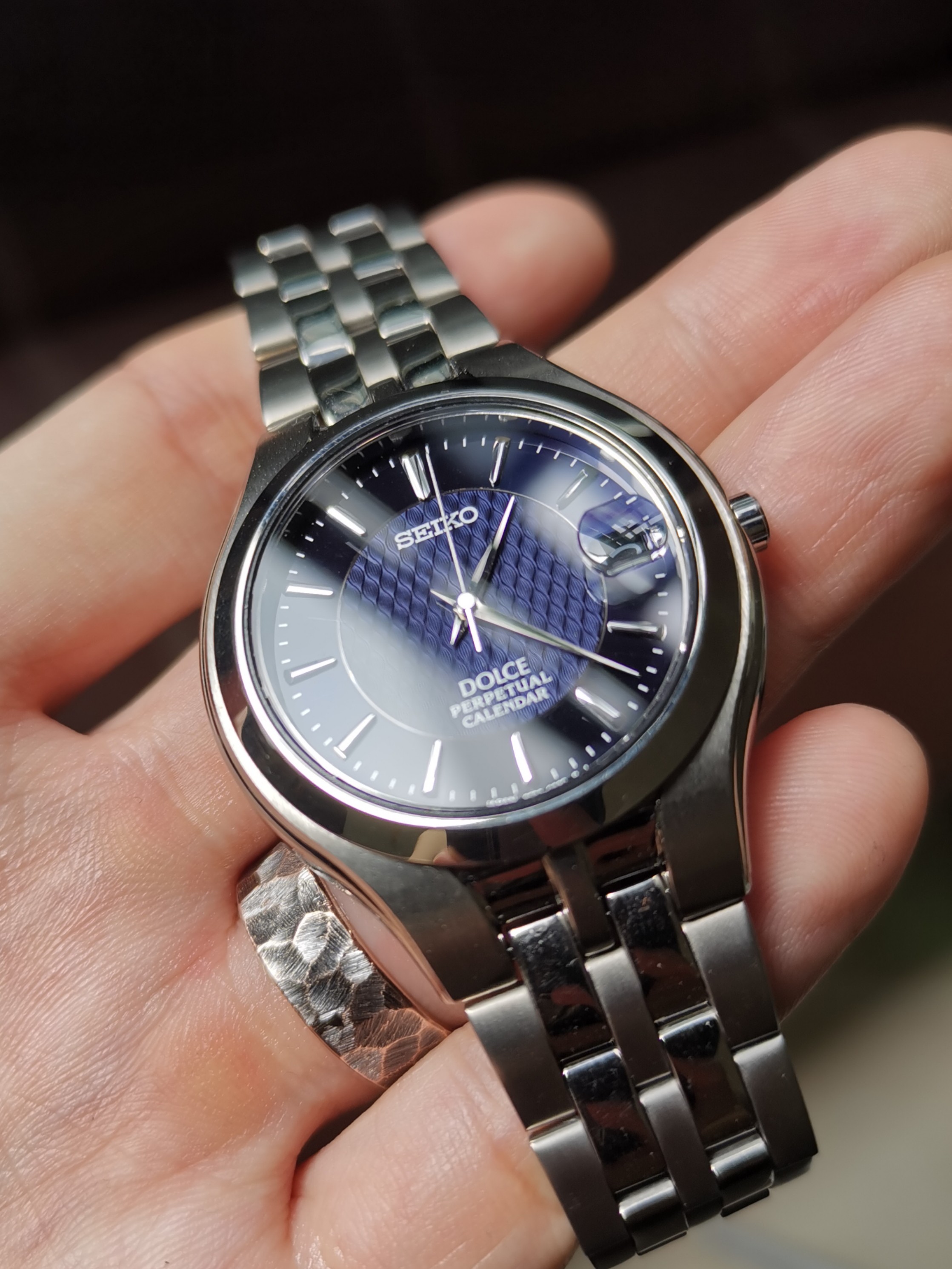 Seiko Dolce Titanium High accuracy 8F quartz, perpetual calendar ...