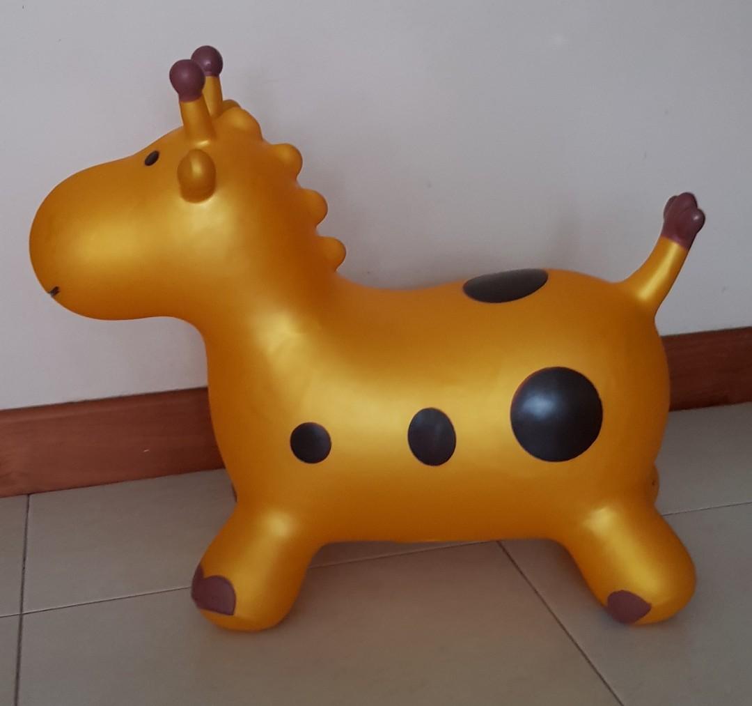 Inpany Bouncy Giraffe Hopper Inflatable Jumping Giraffe Bouncing Animal ...