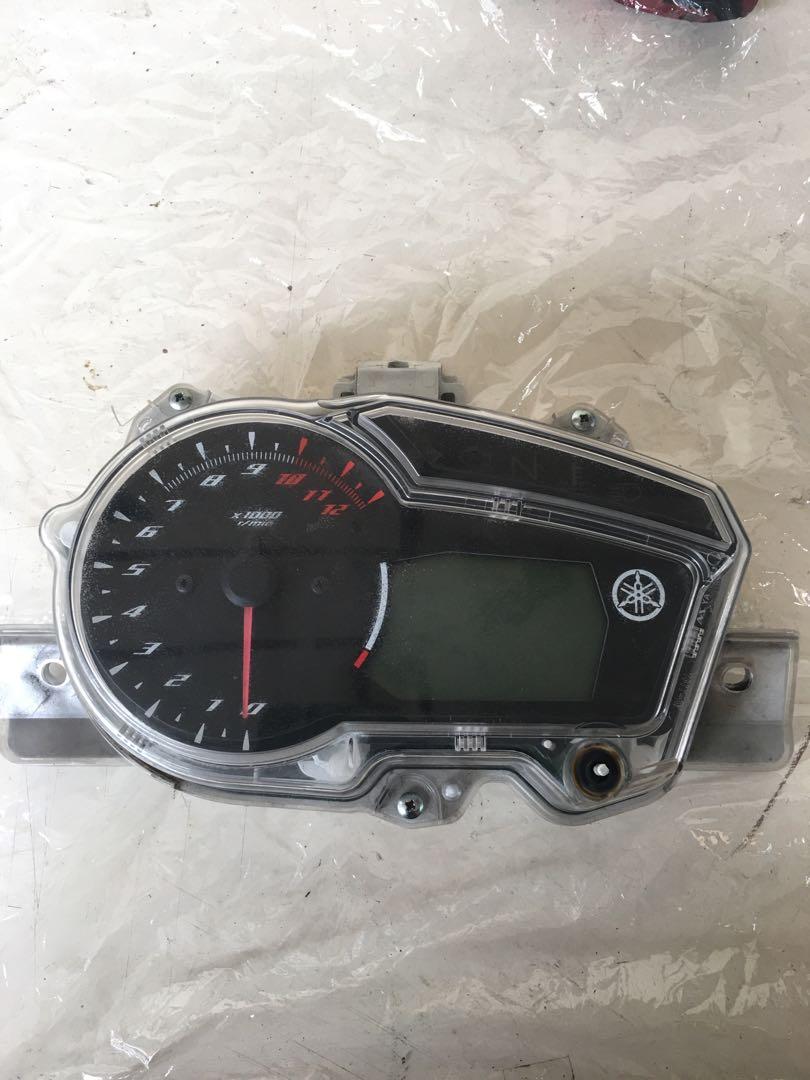 Meter y15 v1, Motorbikes on Carousell