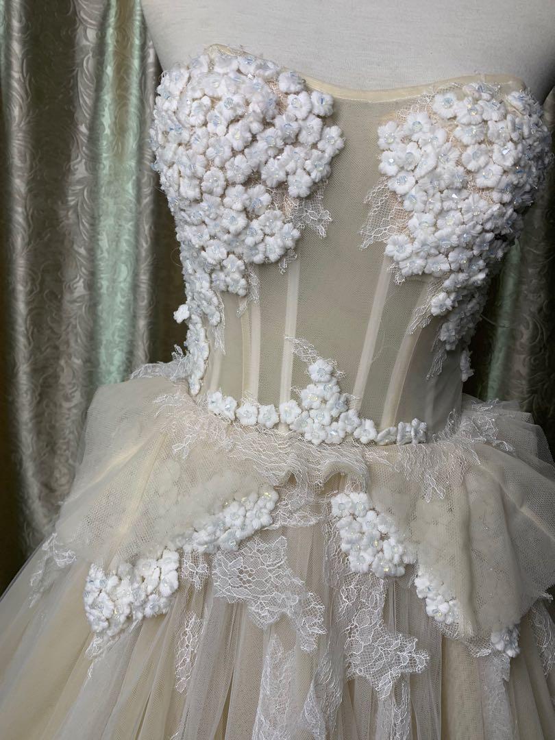 Wedding Gown, Women's Fashion, Dresses & Sets, Evening Dresses & Gowns ...