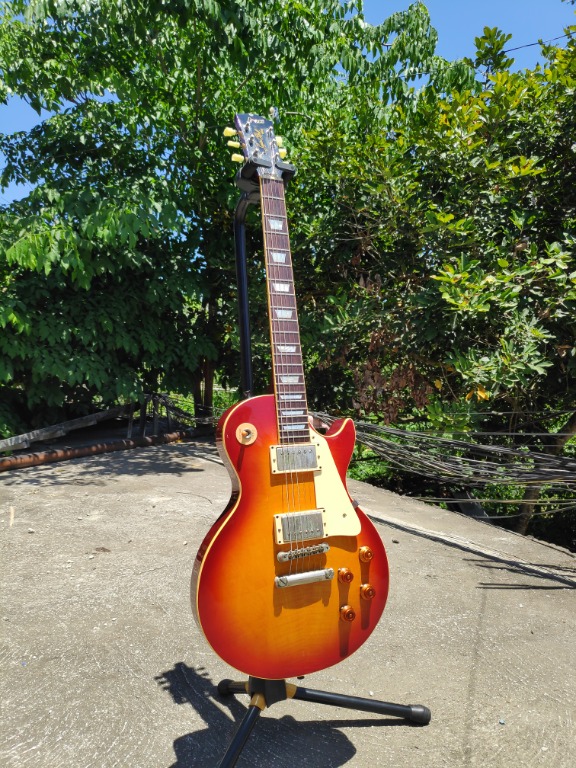 Greco Super Real Les Paul 1981 EGF-850, Hobbies & Toys, Music & Media ...
